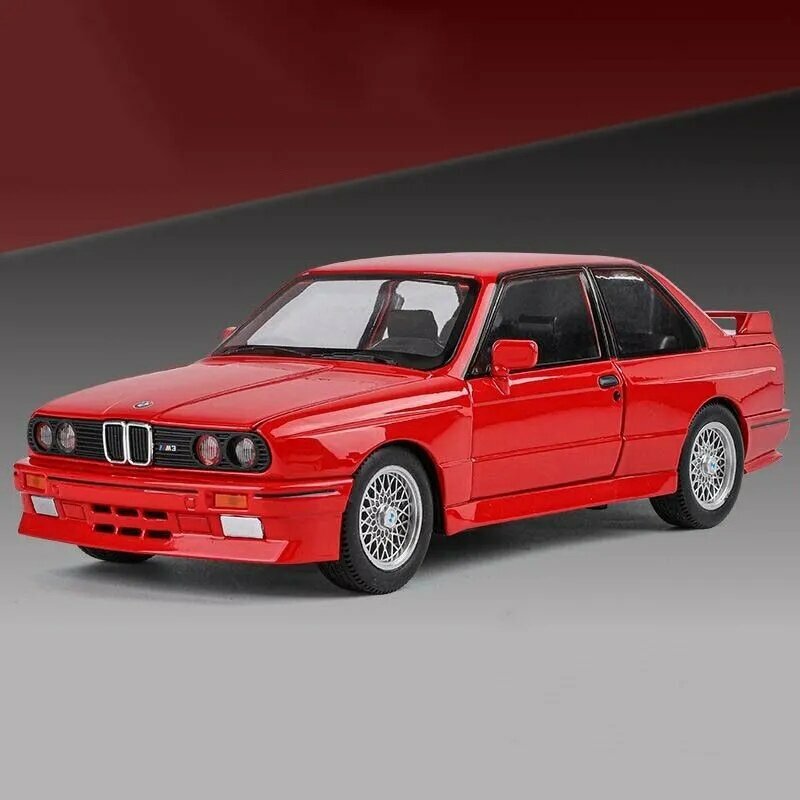 Машинка инерционная BMW M3 E30 металлическая модель 1:24 BMW M3 E30 , со светом и звуком