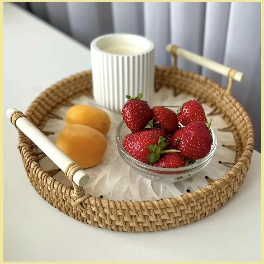Корзина плетеная круглая с ручками из ротанга для кухни и дома 30 см