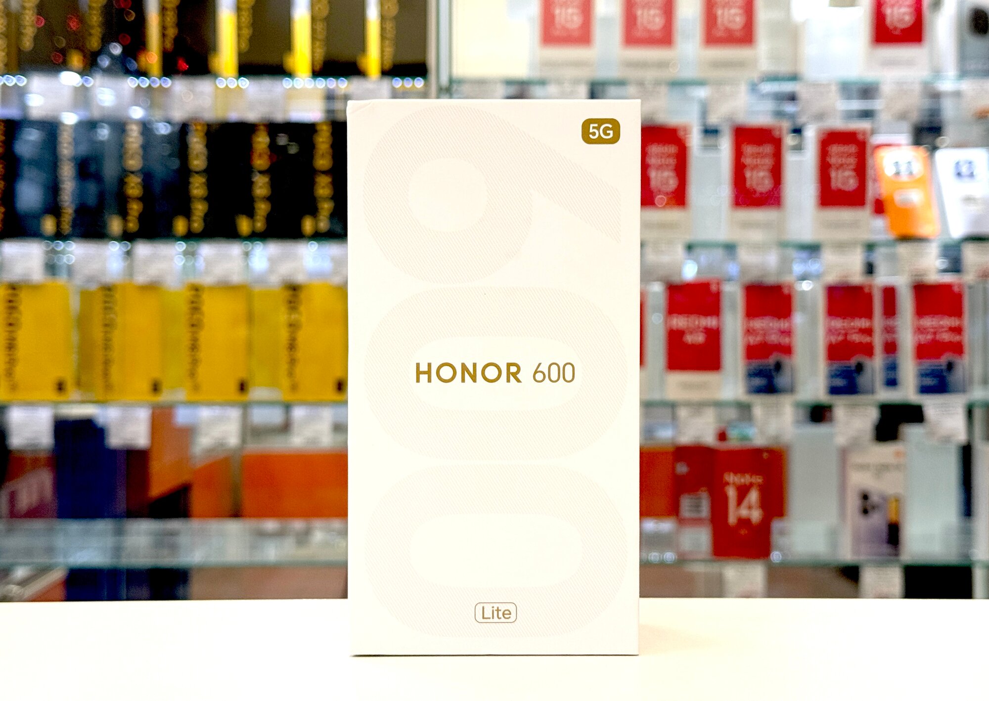 Смартфон Honor 600 Lite 8/256 ГБ золотой (Gold), (Global), Nano-SIM