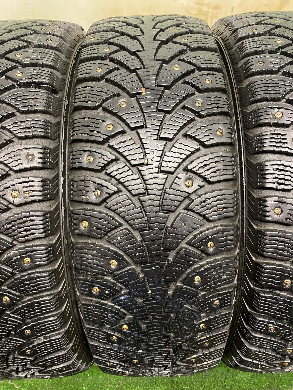 Зимние шины Nokian Tyres Nordman 4 205/55 R16 20% износ KPT846304