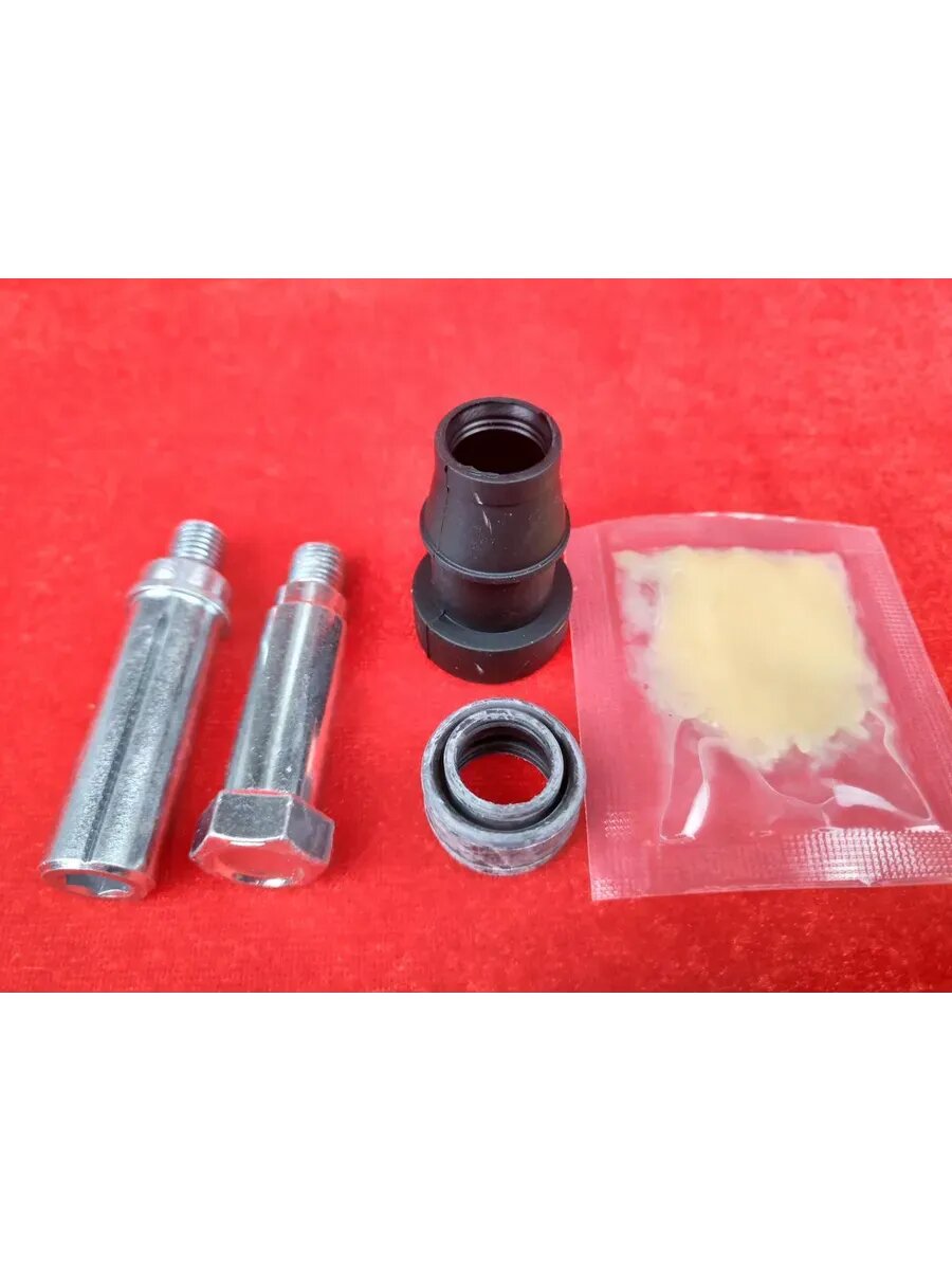 Направляющие суппорта Aisin O14 на Toyota Camry
