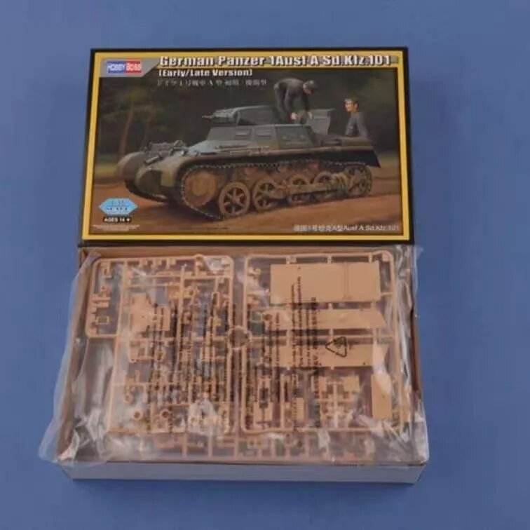 HOBBYBOSS Model 1/35 80145 Немецкий Panzer 1Ausf A Sd. Kfz.101(ранняя/поздняя версия) Танки