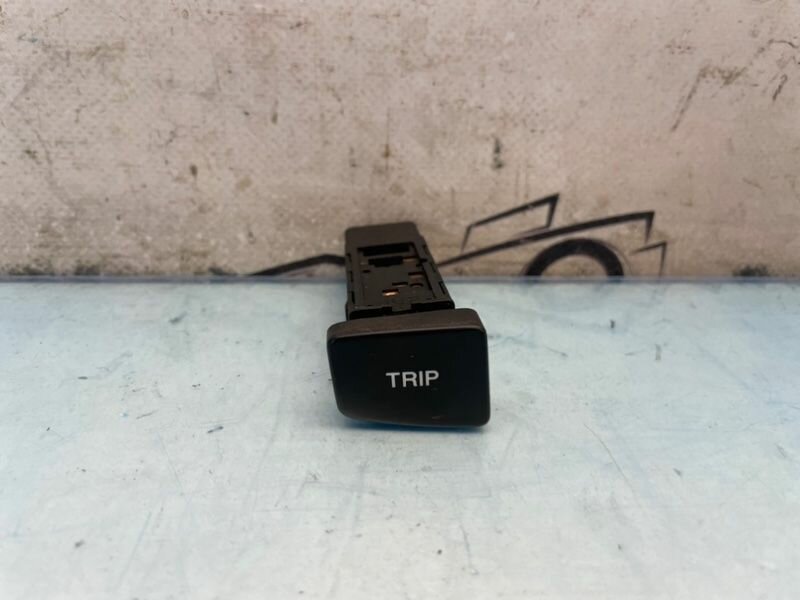 Кнопка TRIP Kia Rio 2009 945251G550 JB G4EE (с пробегом)