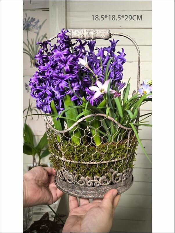 Фигурка садовая