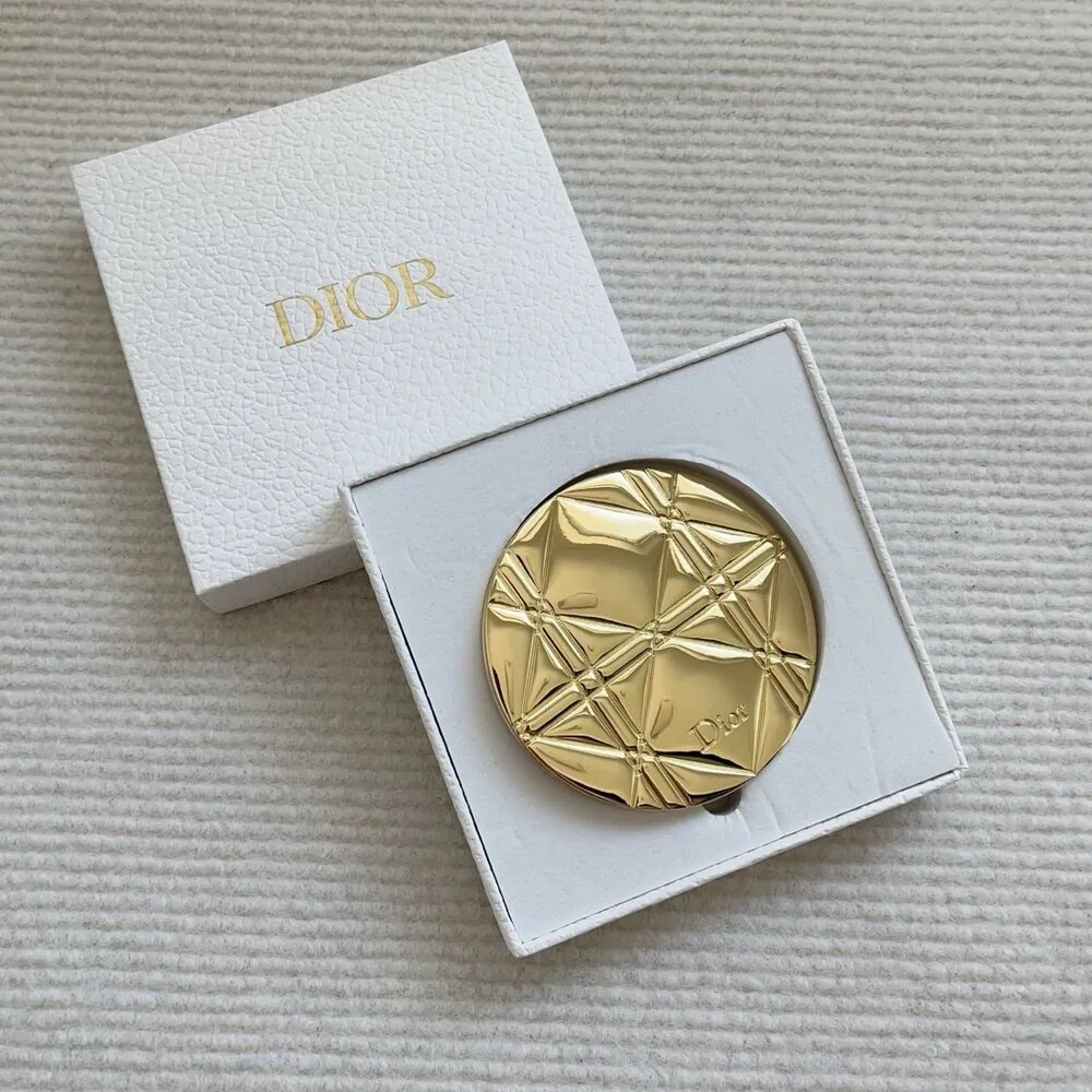 Dior Зеркало карманное, 7 см х 4 см, 1 шт
