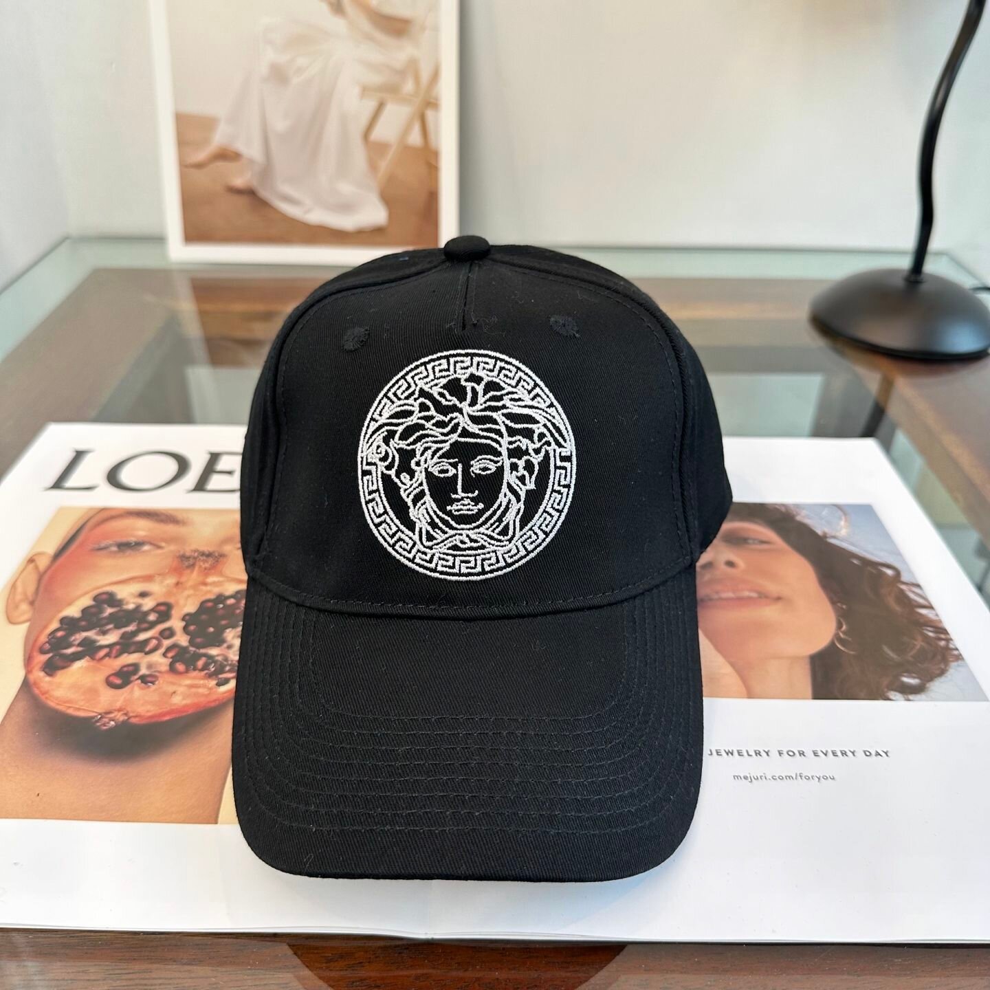 Бейсболка Versace кепка