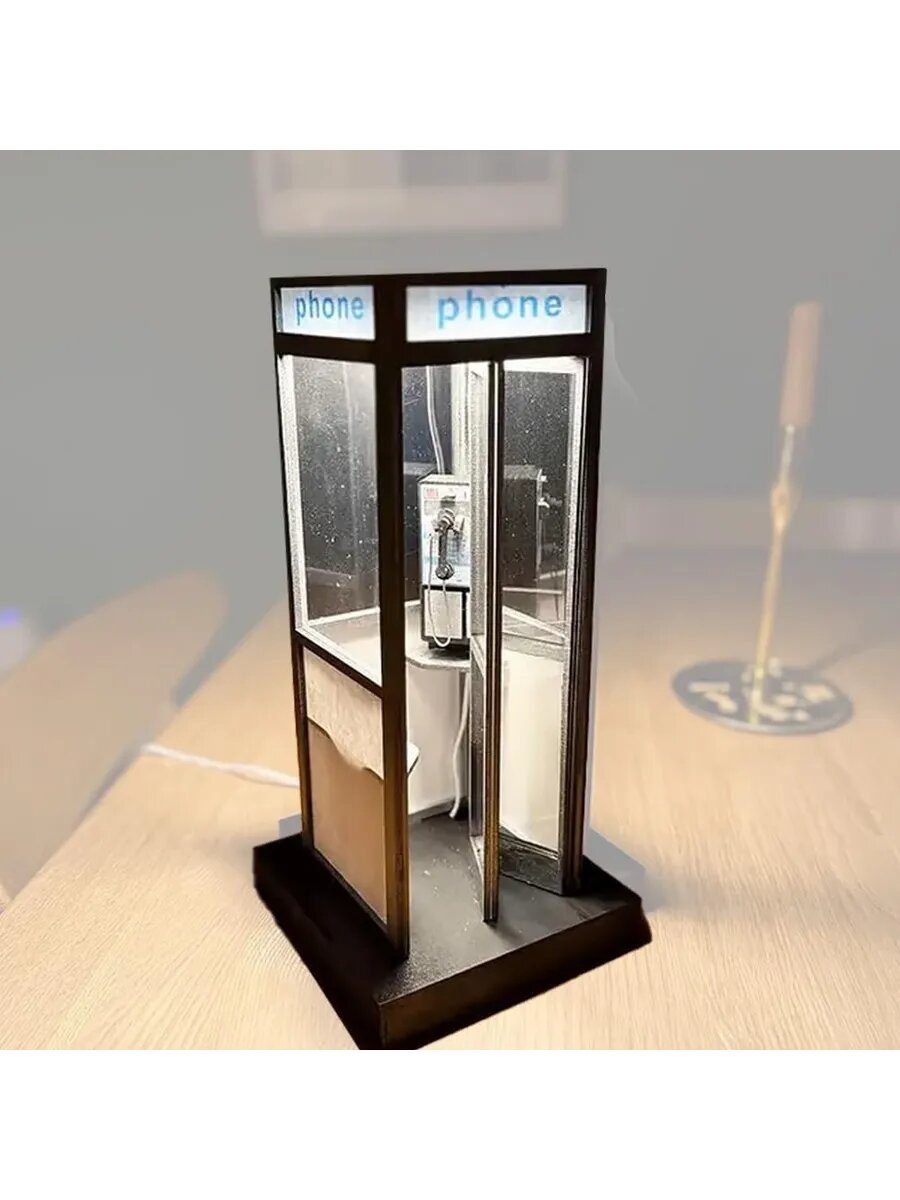 Ретро-винтажная высокая лампа в виде телефонной будки, 10x10