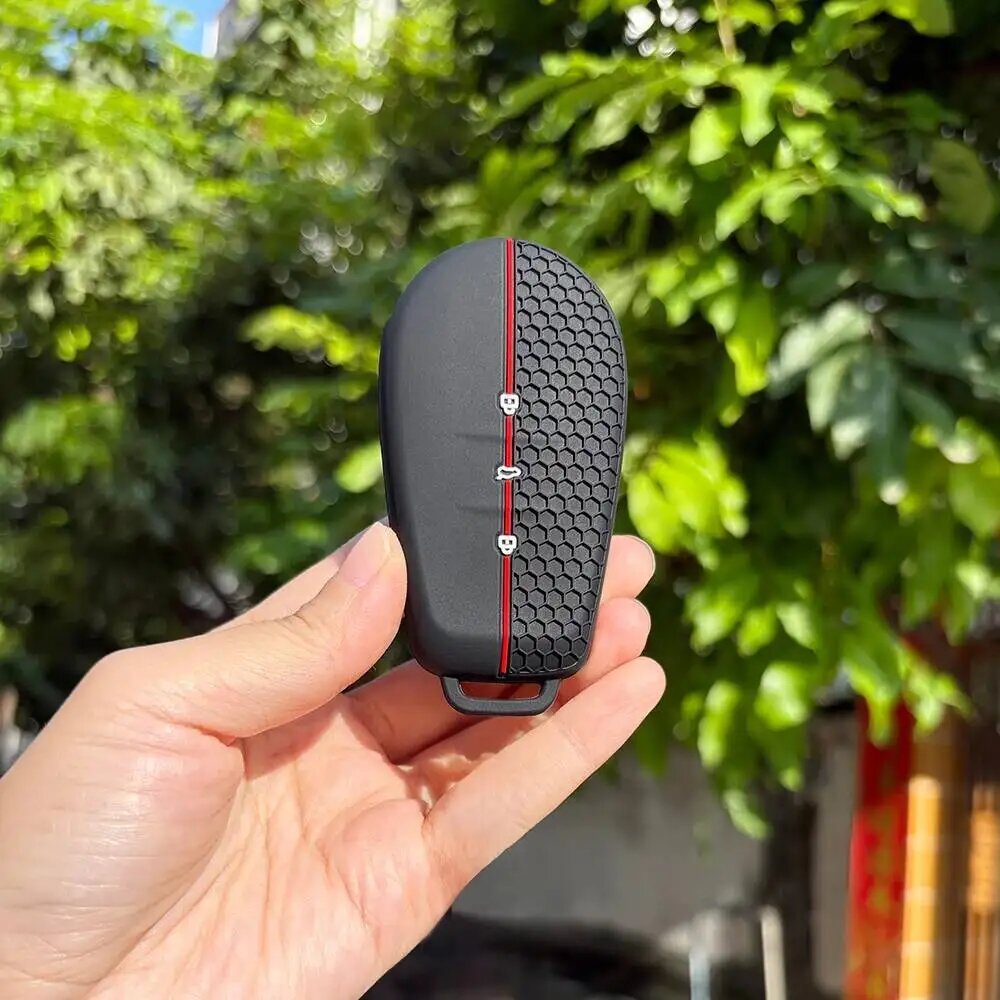 Силиконовый чехол для ключей Nissan Black New 1PC