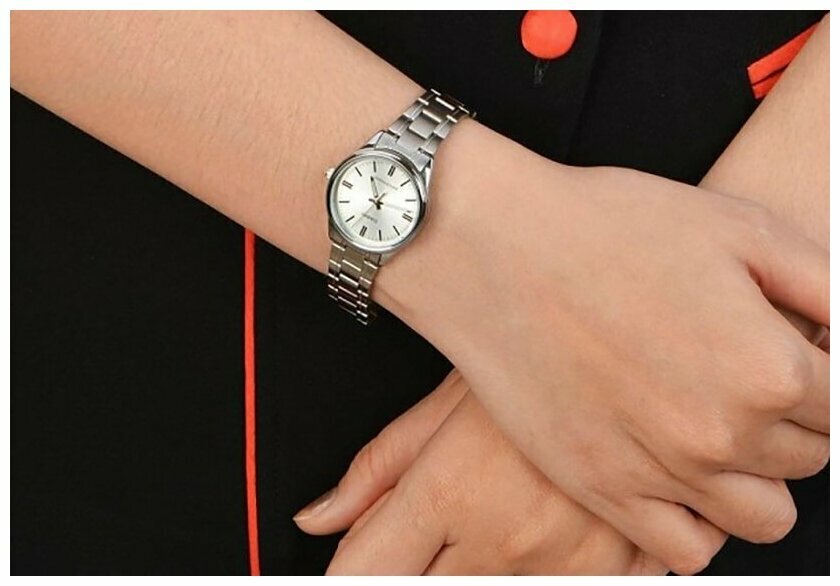 Наручные часы CASIO Collection, серебристый/белый — фото 1