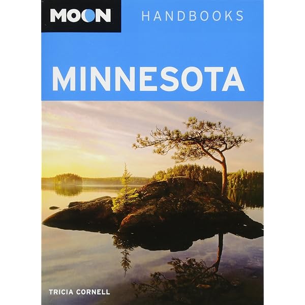 Moon Minnesota (Moon Handbooks)，Reprinted paperback book