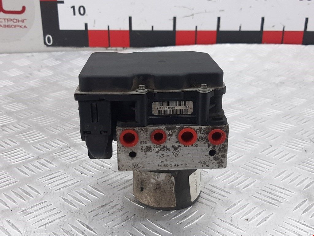 Блок ABS / 1555406 0265234138 7701062137 для Renault Megane 2 (с пробегом)