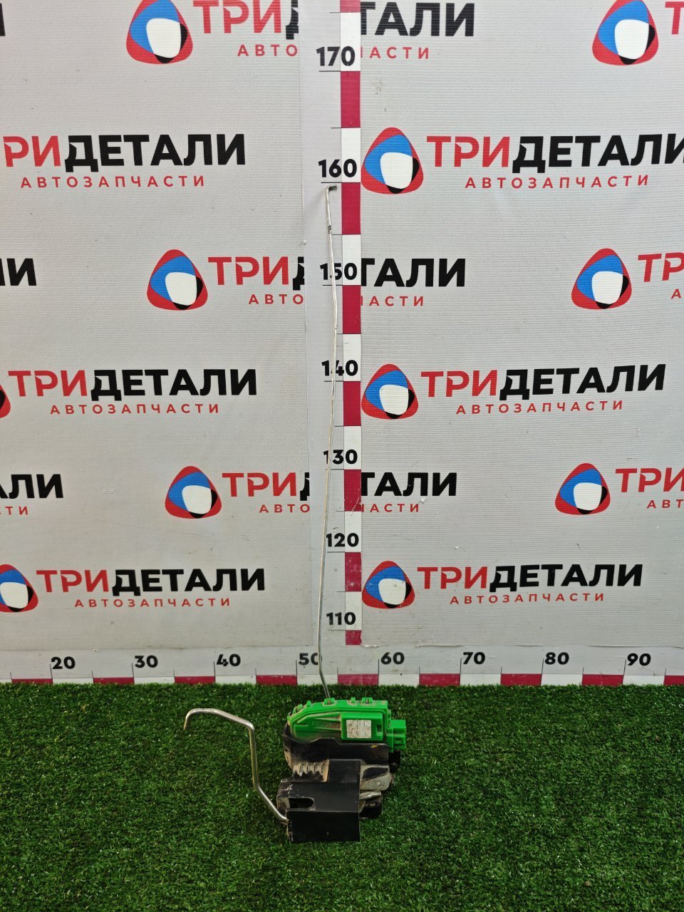 Замок боковой двери Kia Rio 1.4 G4FA 2015 задн. прав. (б/у)