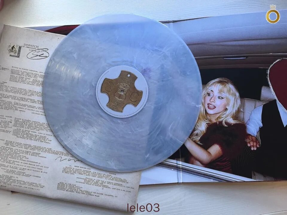 Эксклюзив! Sabrina Carpenter - Man's Best Friend + постер (Exclusive Edition, White Vinyl, LP) - виниловая пластинка