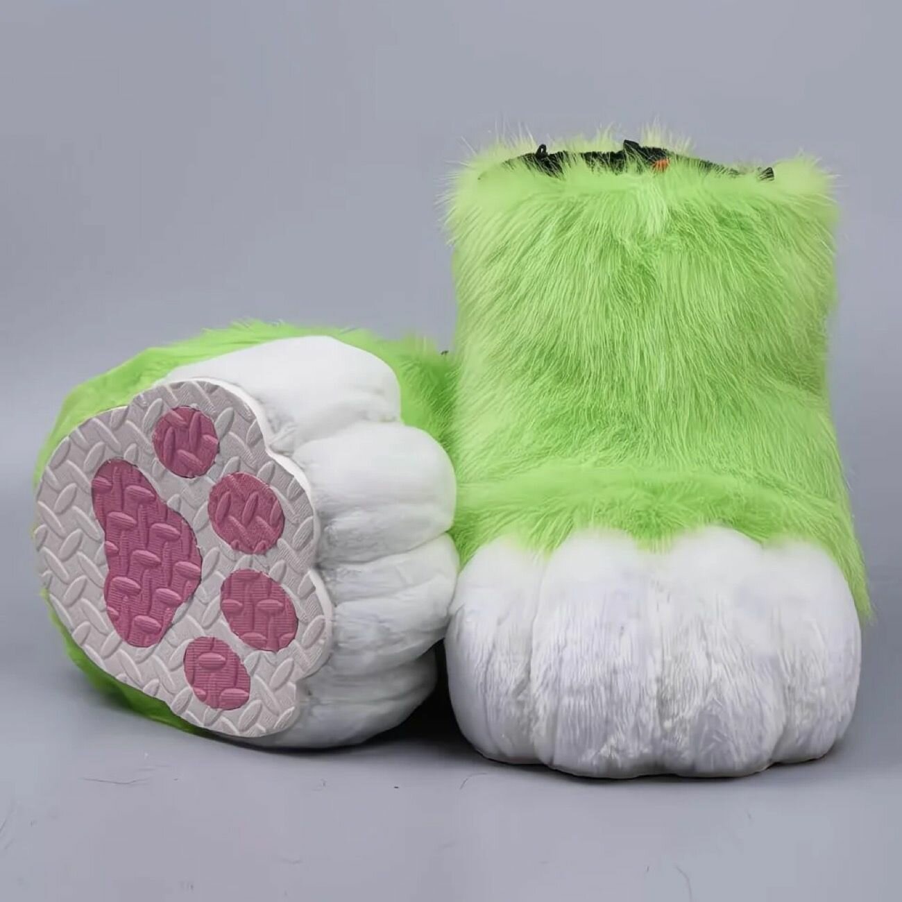 Перчатки с лапами животных / Мягкие перчатки лапки кошки / Лапы зверя с когтями кадровика, фурсью