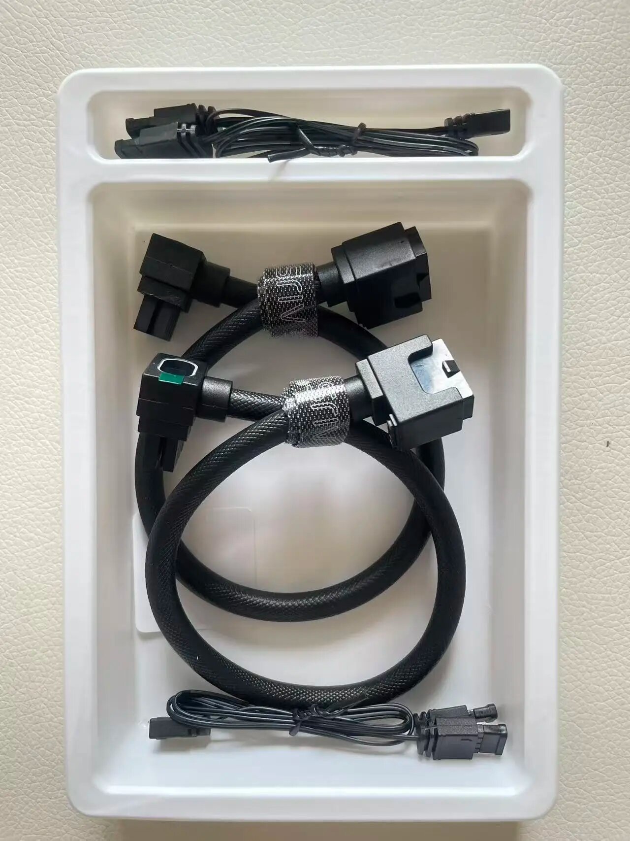 Удлинитель CPU 8pin ARGB 18AWG 90° черный, 2шт