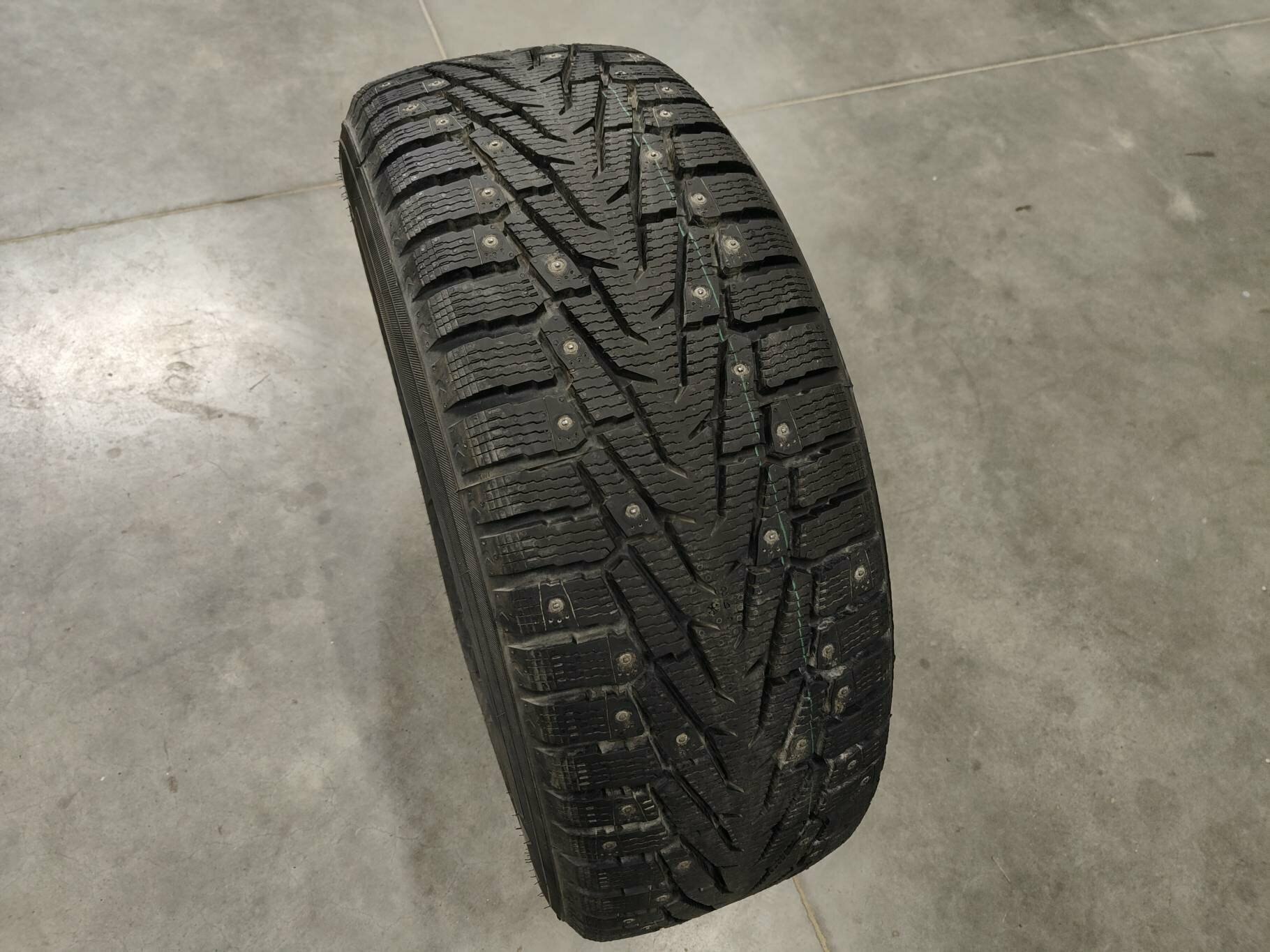 Шины Nokian Tyres Nordman 7 SUV 265/65 R17 116T БУ Зимние шипованные Износ 1% арт.52909