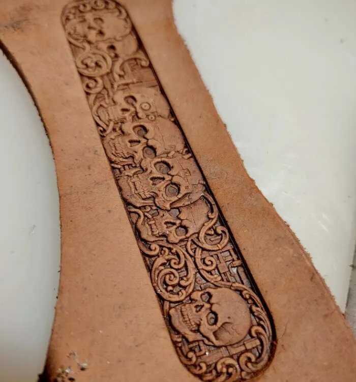 Штамп для кожи "Череп", 113x20mm, NO3
