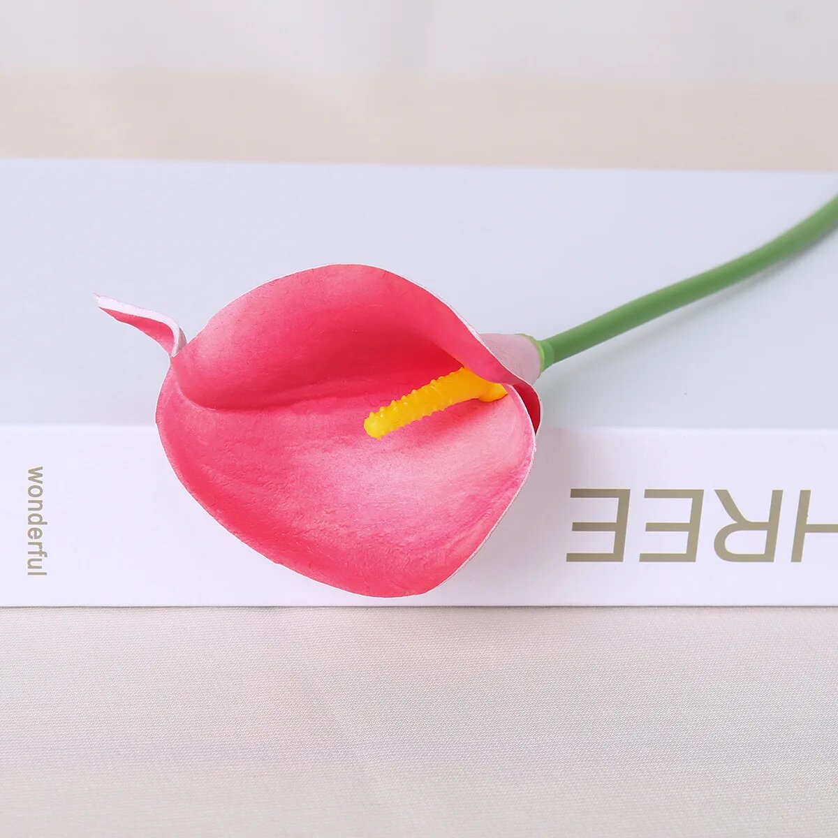 10 искусственных цветов каллы из полиуретана для букетов Розовый, Pink