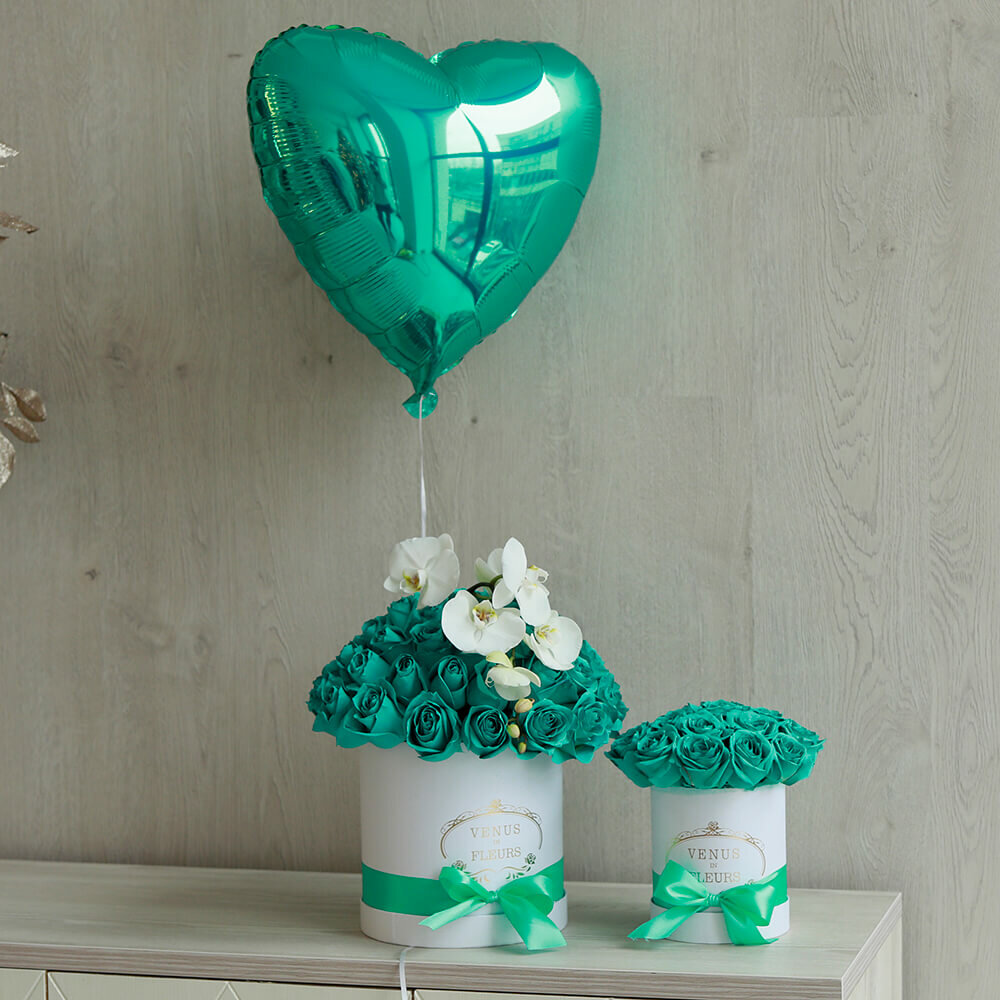 Подарочный набор Венера в цветах "Tiffany", 71 цветок, коробка, 30x30 см
