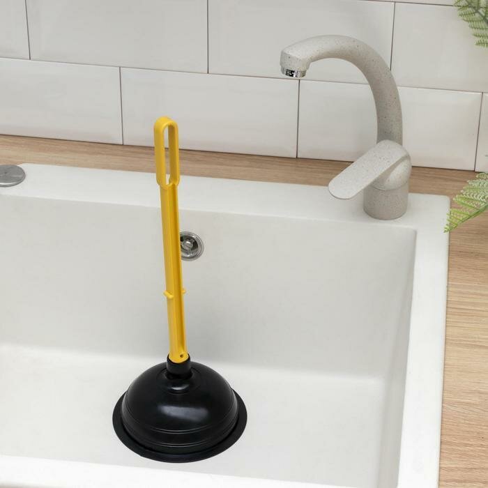 Вантуз с длинной ручкой, d 14,5 см, h 38 см.