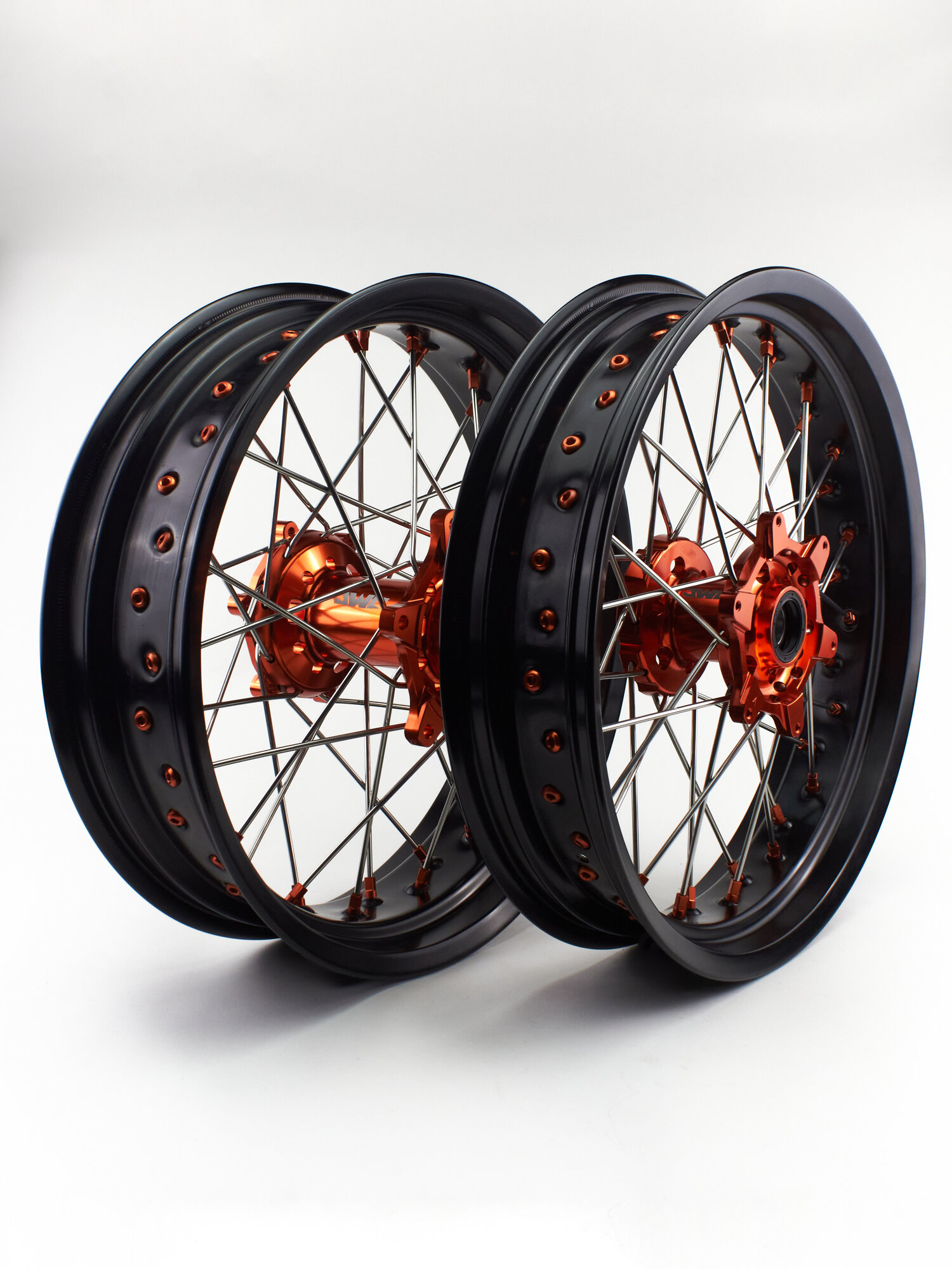 Комплект дисков в сборе 17/17 Supermoto Orange, для мотоцикла
