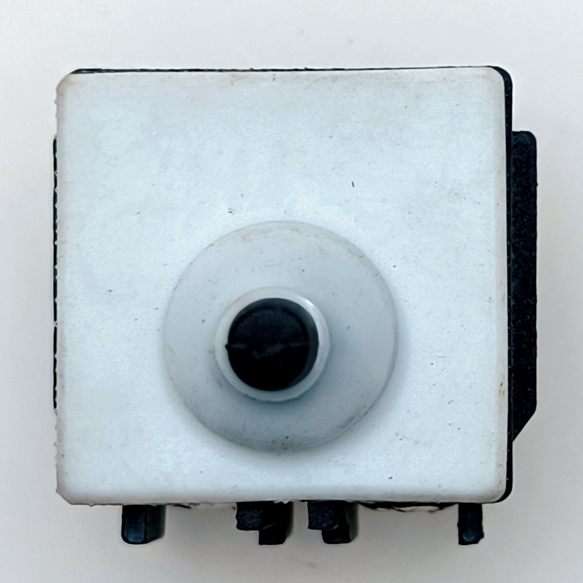 Выключатель (FA2-5-2WM 5A 250V) для ушм Sturm! AG9012T (ZAP69196) №1385