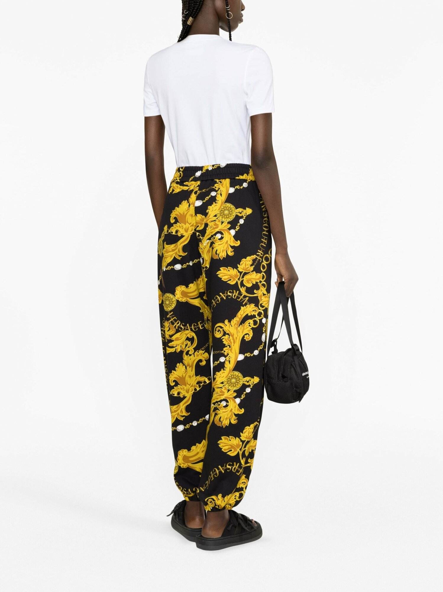 Футболка Versace Jeans Couture, размер 36, бежевый/белый — фото 1