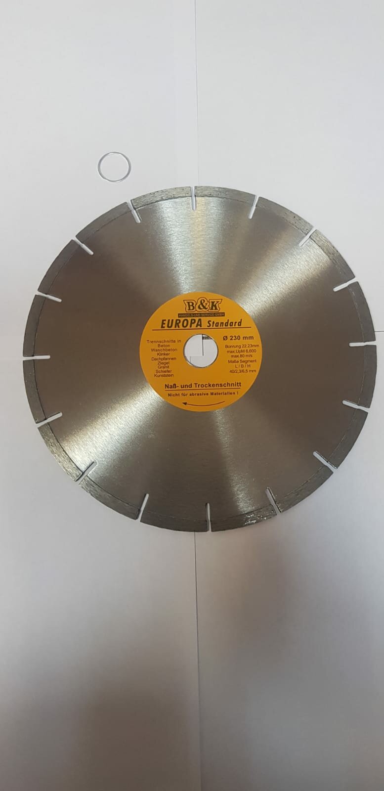 Диск алмазный отрезной по бетону и камню Europa 230x22.2xZ16/10x2.6мм TORGWIN S38066