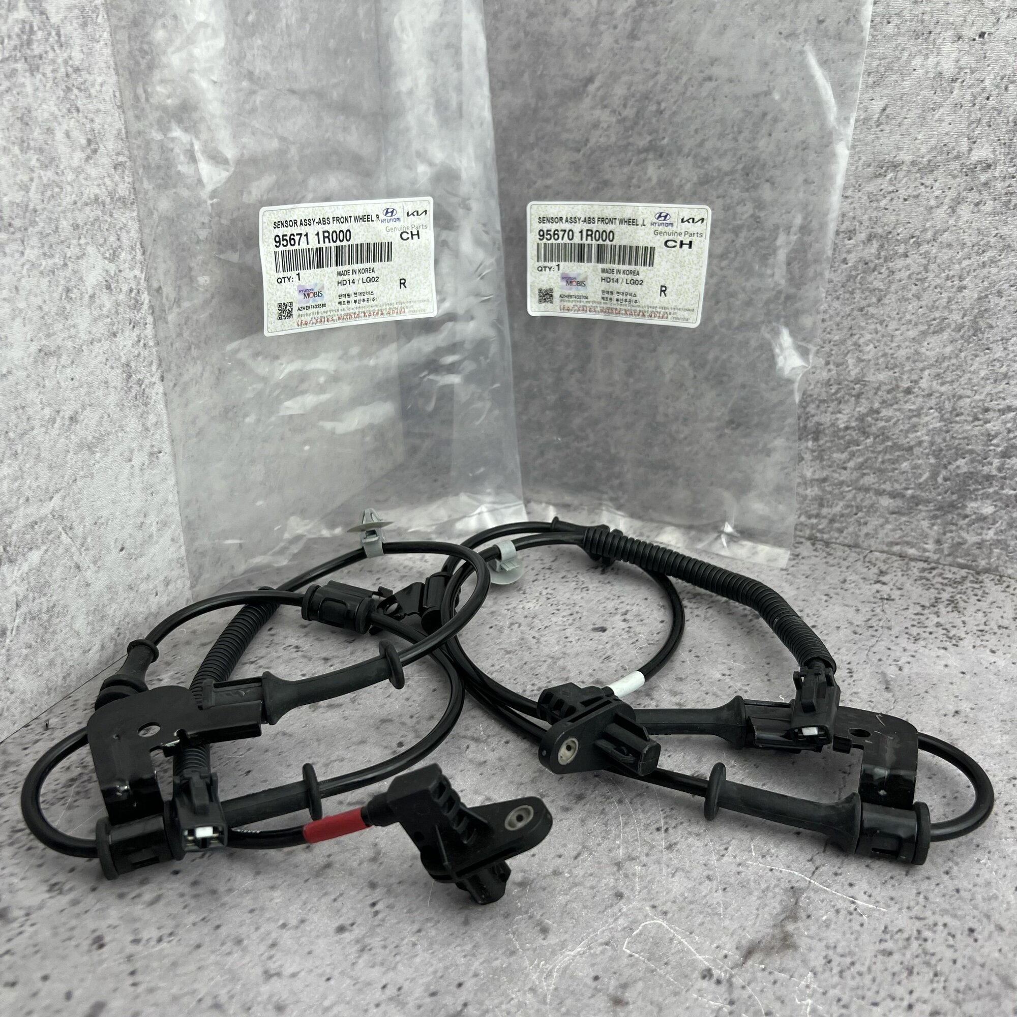 Датчики ABS передний правый и левый 956711r000 956701R000 для Hyundai Solaris 2011-2016, Kia Rio 2011-2017