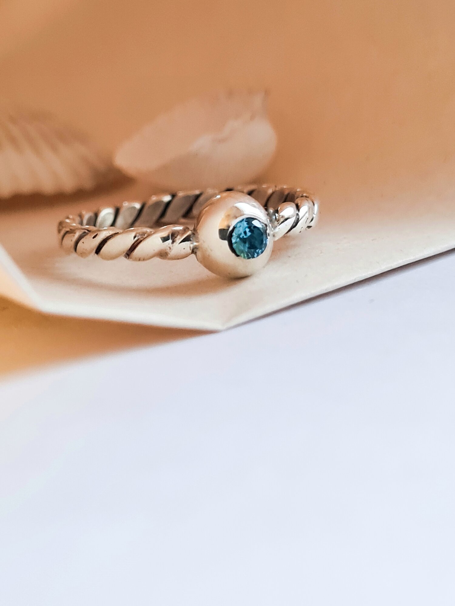 Кольцо, серебро, 925 проба, серебрение, фианит