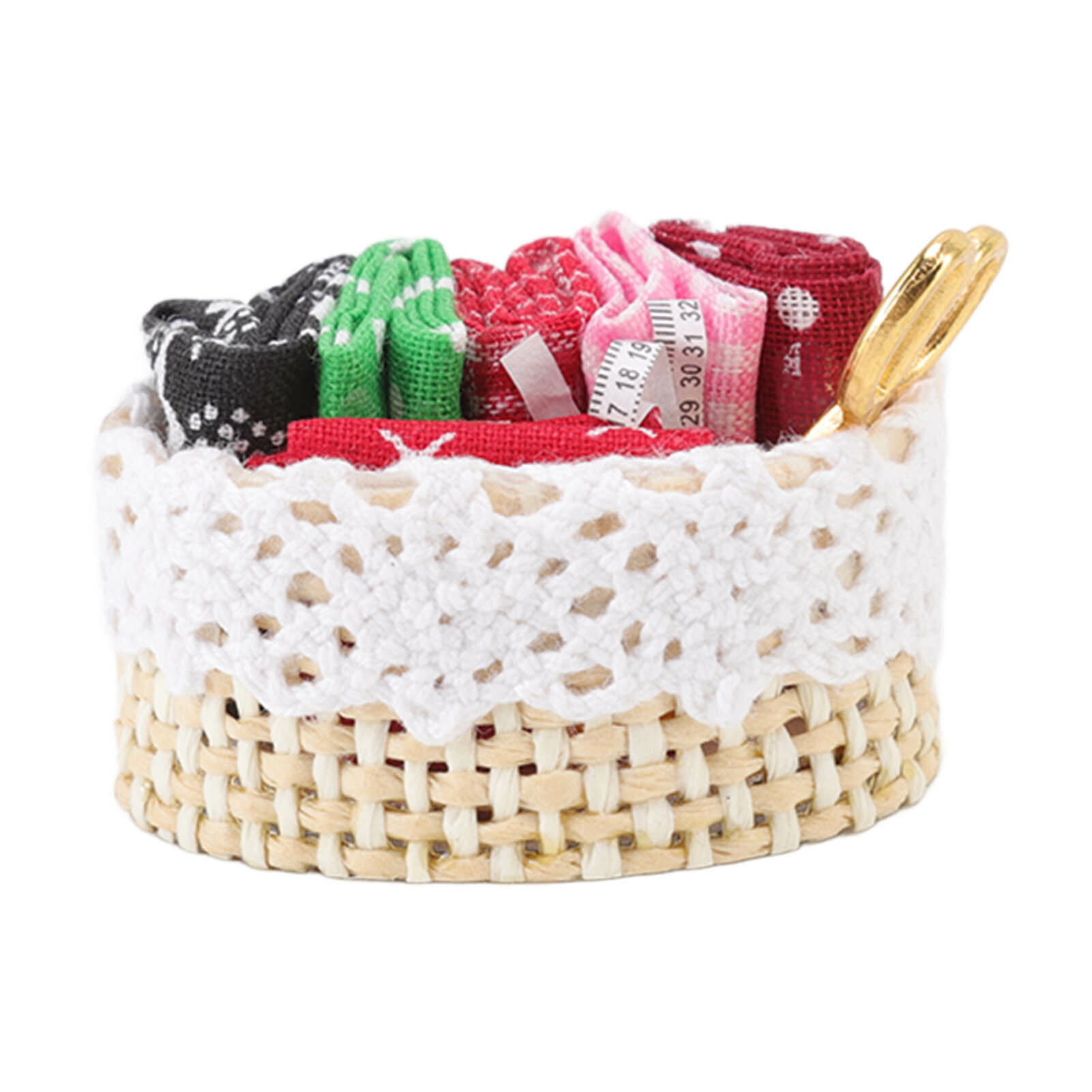 Набор для шитья кукольного домика 1:12: имитация ткани, ножницы, рулетка, миниатюрная швейная корзина, аксессуары.