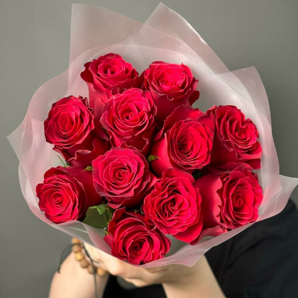 11 красных роз