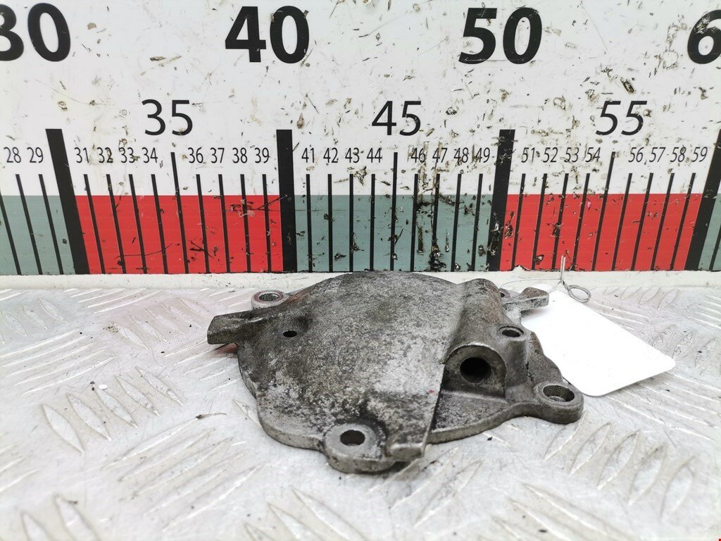 Крышка двигателя передняя Renault Espace 3 8200504265 арт. 2159147