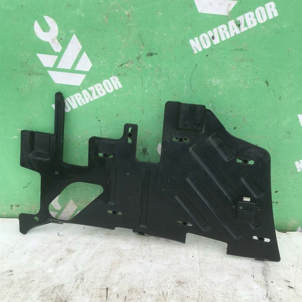 Накладка декоративная VW Golf 4 Bora 97-05