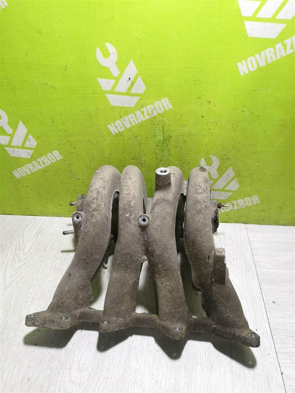 Коллектор впускной Toyota Carina II 1987-1992