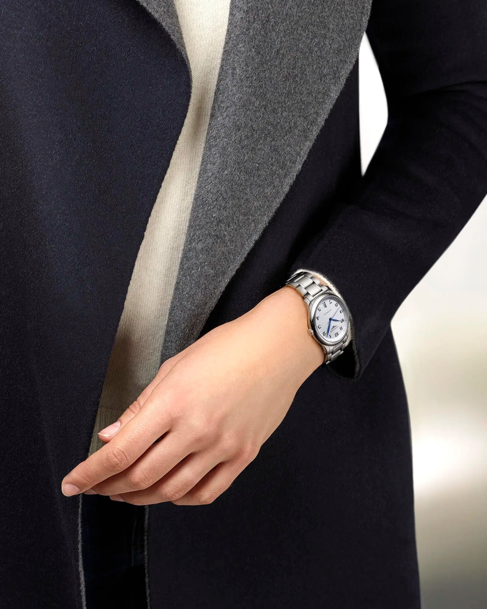 Наручные часы LONGINES The Longines Master Collection, серебристый — фото 1