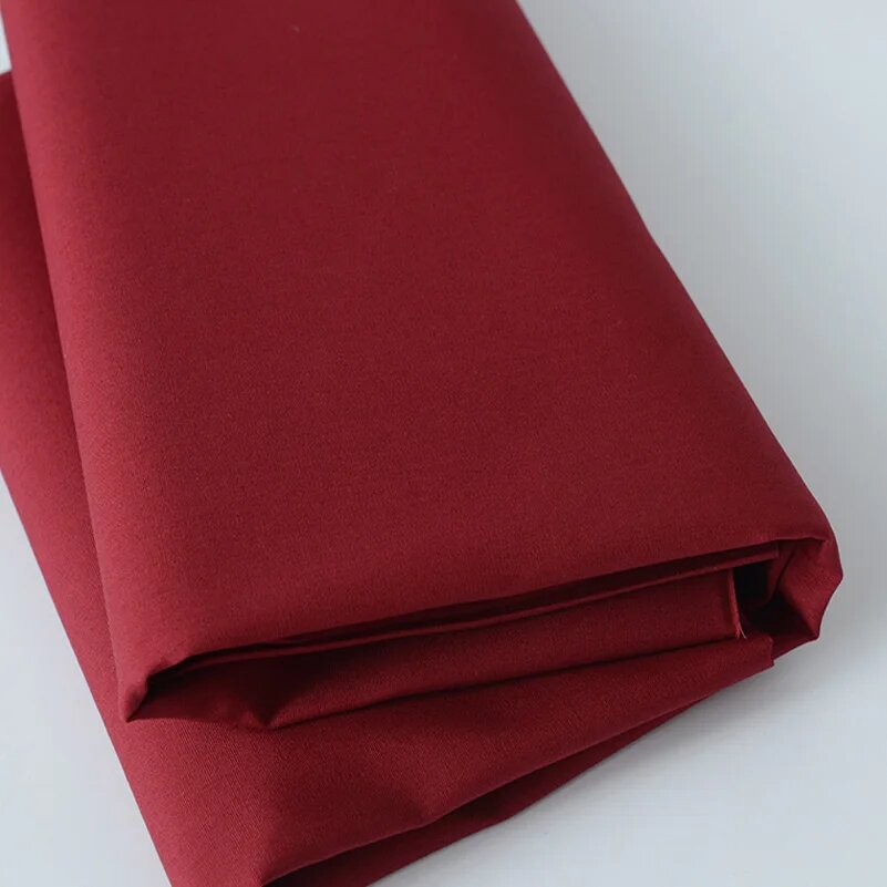 Хлопковая поплиновая ткань fabcdiy белая, красная, черная 0.5 м Бордовый, 68 Red