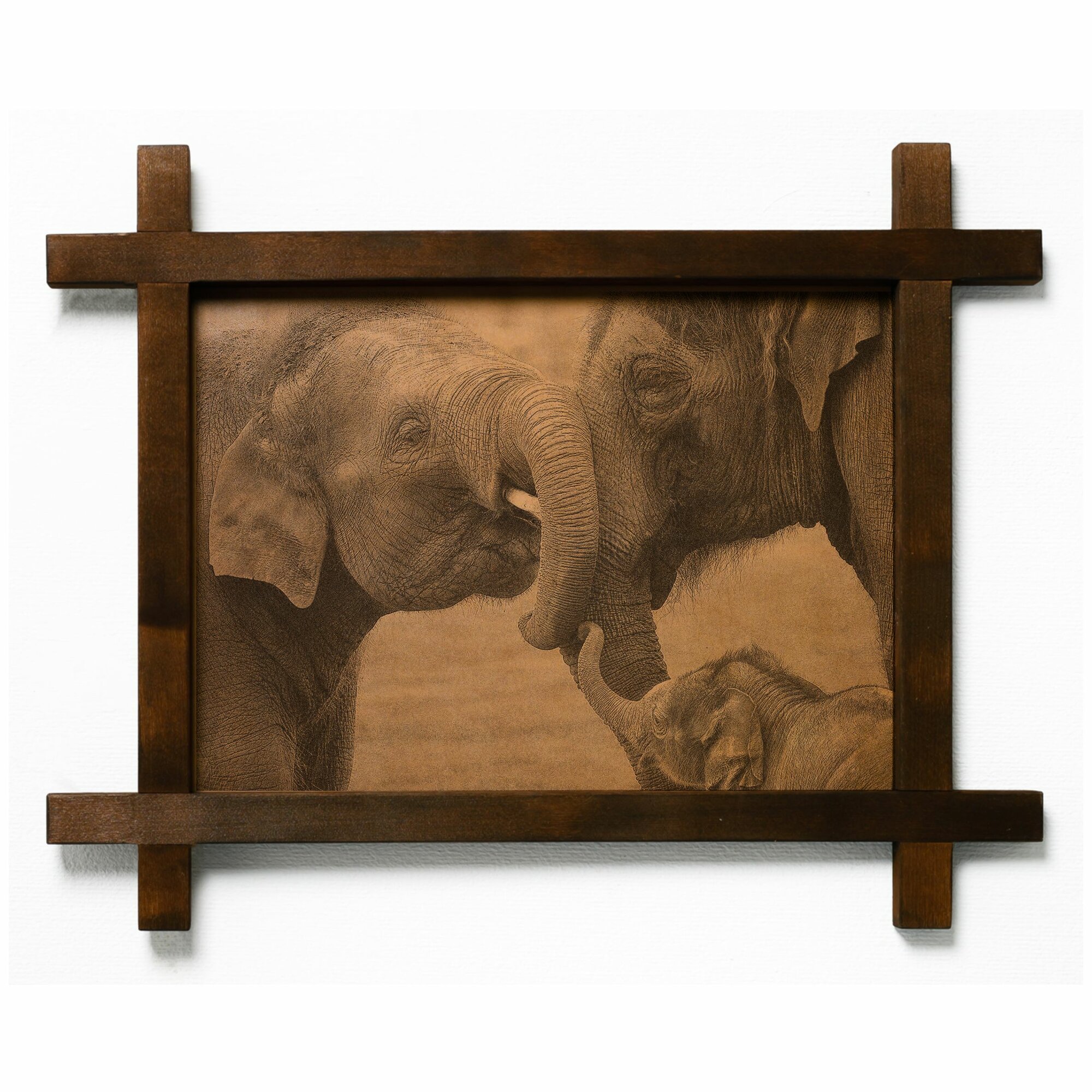 Интерьерная картина из натуральной кожи "Семья слонов", декоративное настенное панно в деревянной раме, BoomGift