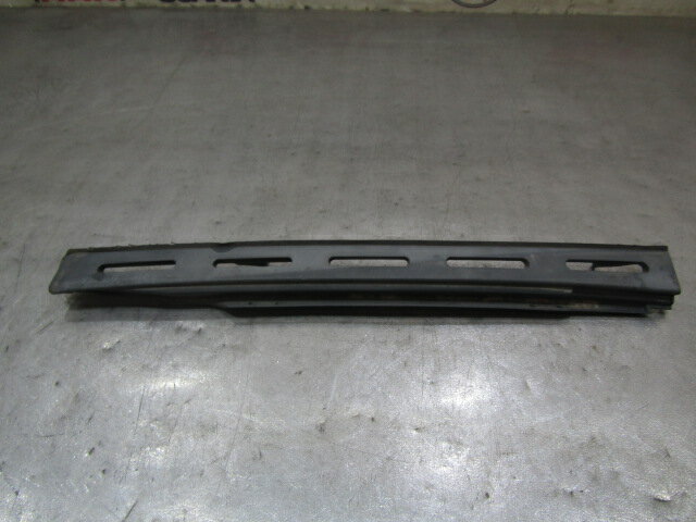 Дефлектор обдува лобового стекла MAN TGA, TGS, TGM, TGL