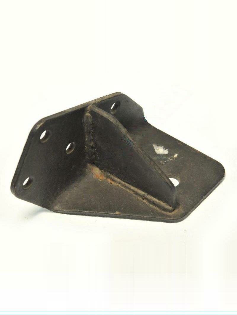 Кронштейн передней опоры двигателя 4216, дв. Evotech 2.7, левый, УМЗ, 4216-1001025