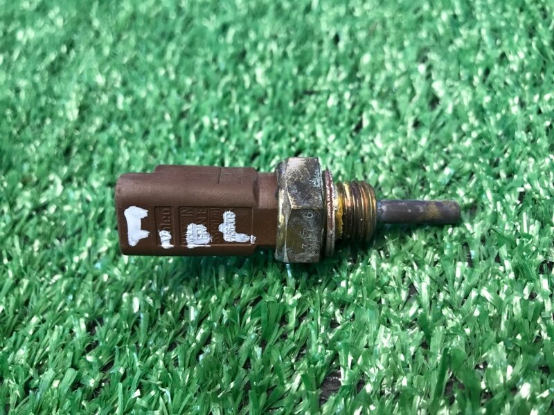 Датчик температуры Fiat Albea 1.4 350A1000 55190791