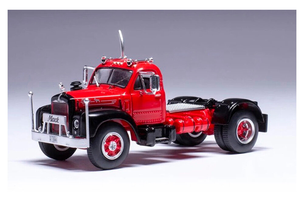 Модель коллекционная IXO Mack B61 1953 red/black