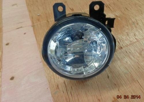 Фара противотуманная передняя geely emgrand x7 Geely 1017017237 Geely: 1017017237