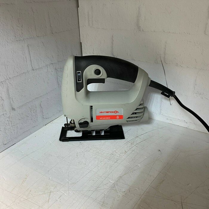 Лобзик Интерскол МП-65/550Э