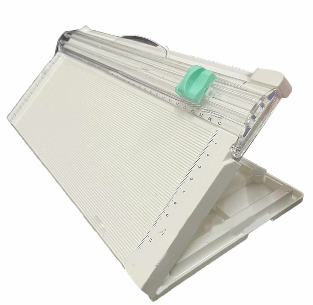 Резак для бумаги с подставкой