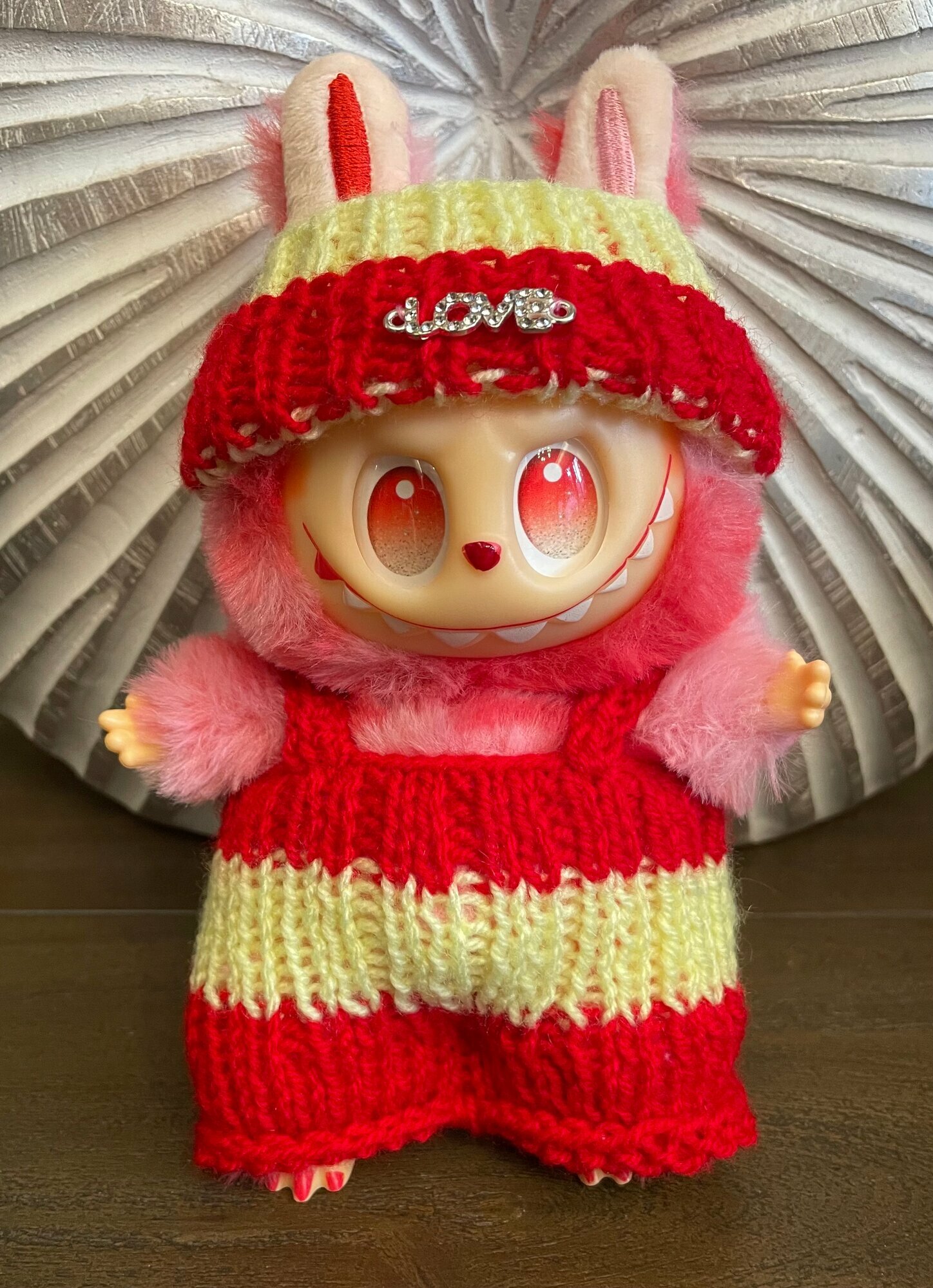 Лабубу мягкая игрушка брелок Labubu Love 17см