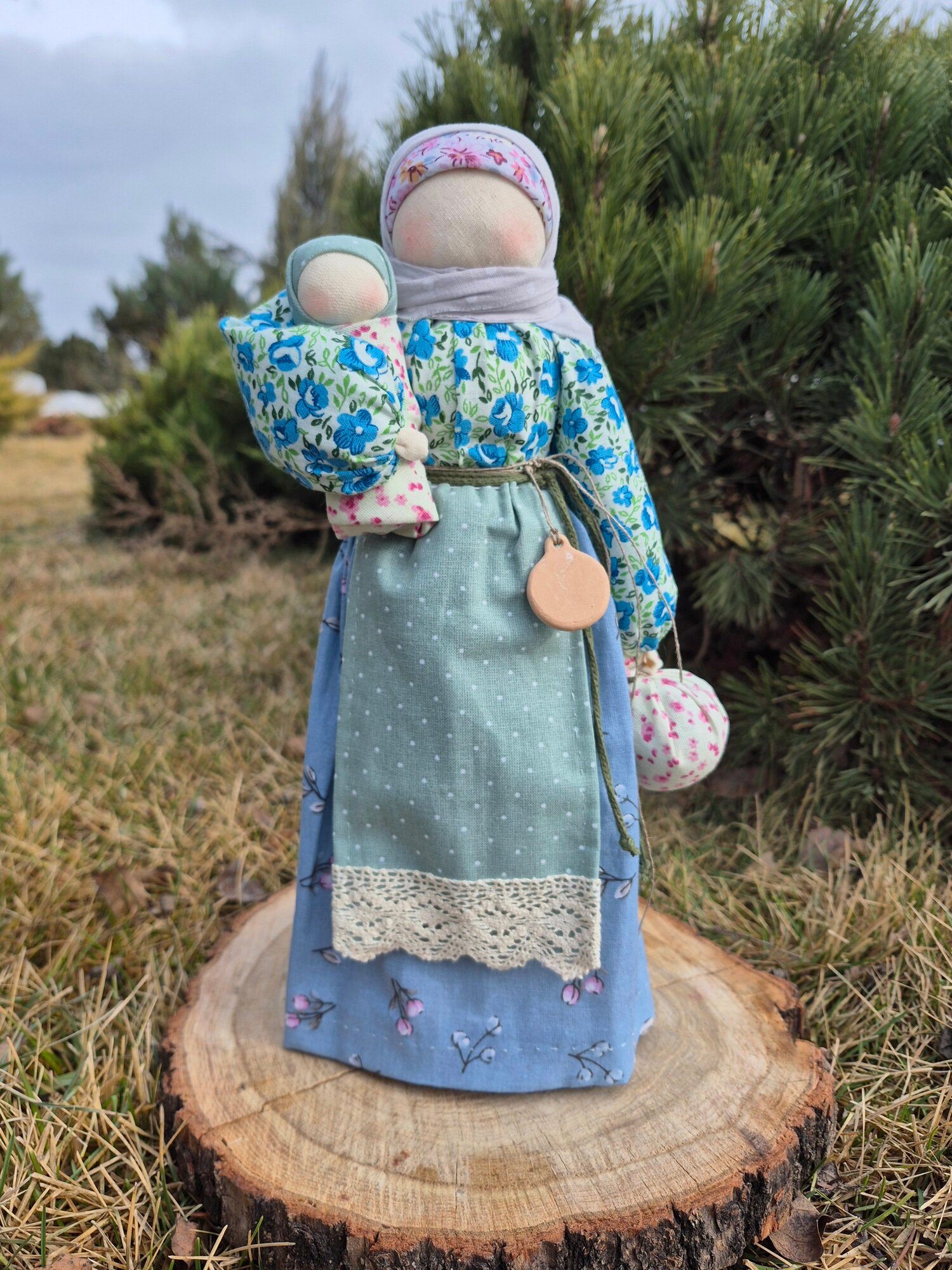 Кукла-оберег "Мамушка", ручной работы, 30 см, лазурная, из текстиля