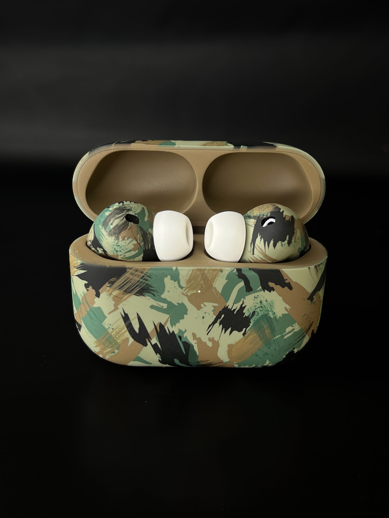 Наушники AirPods Pro 3 (ANC, MagSafe, 2025) "Custom Военный камуфляж #02" матовый, тотал