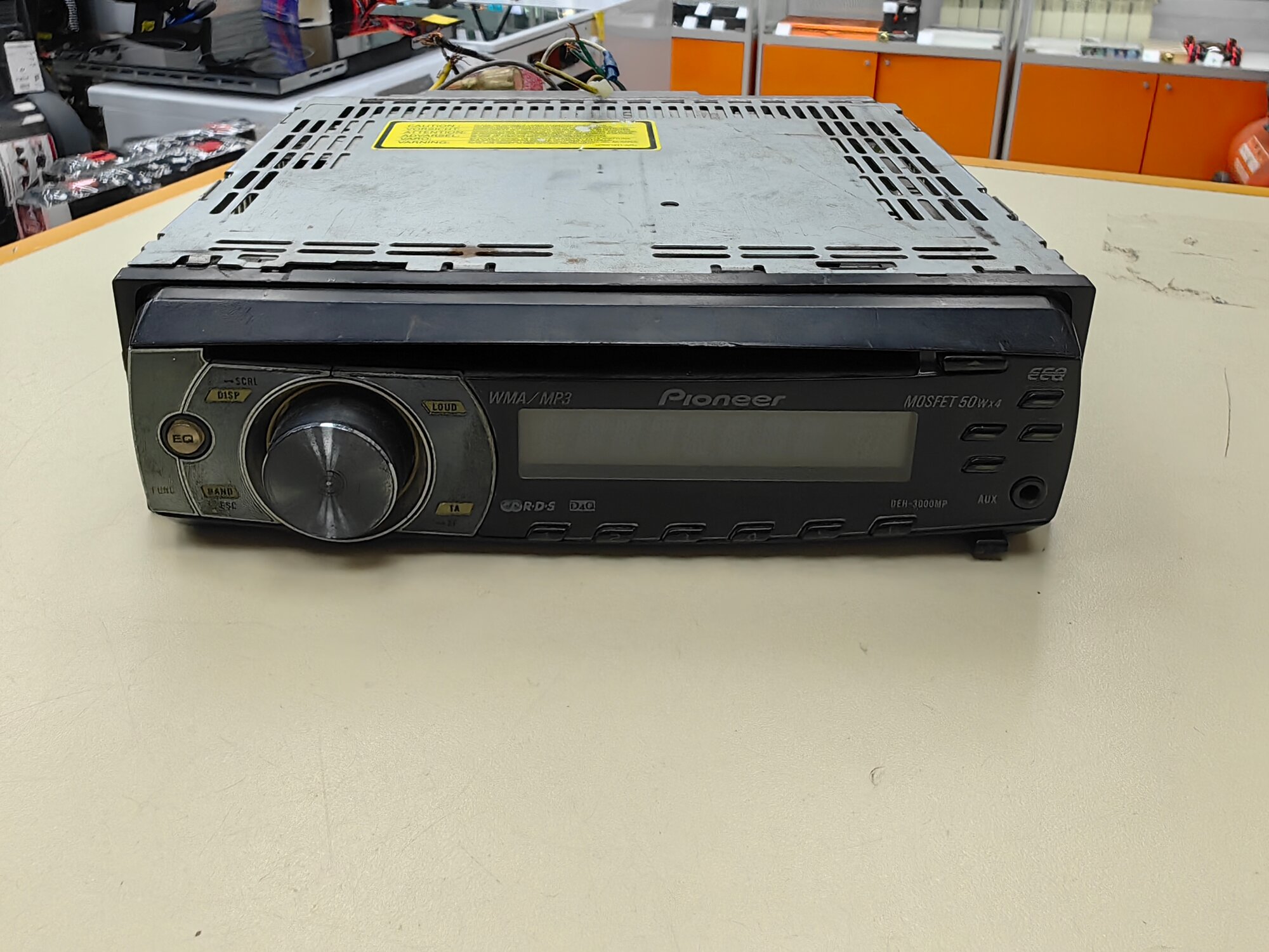 Автомагнитола Pioneer DEH-3000MP б\у уценка