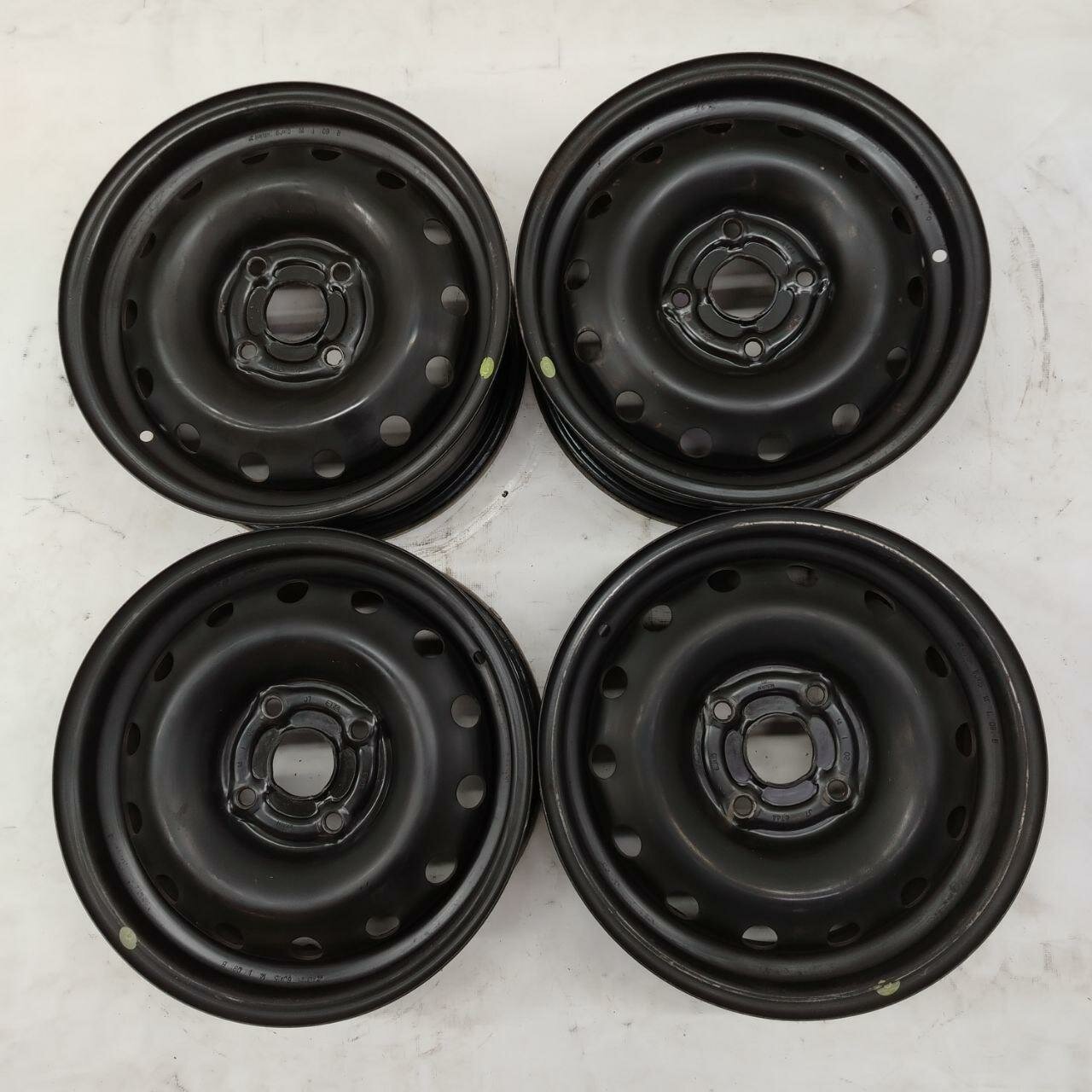Колесные диски Штампованные 15x6 PCD 4x114.3 D56.6 ET44 (Реплика)